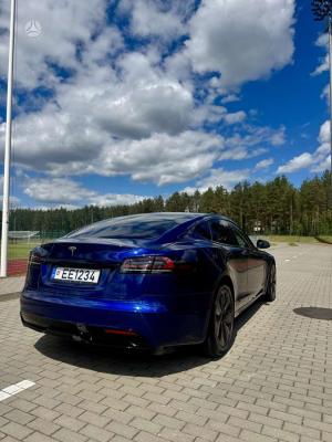Blue Tesla Model S 2023 in Vilnius, with an engine capacity of 0.00 L and mileage of 73 thousand km for 49997 €, photo 7 on AUTOMOTO.COM.LV