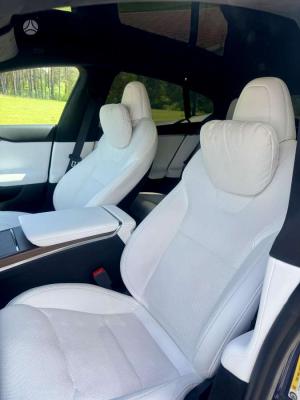 Blue Tesla Model S 2023 in Vilnius, with an engine capacity of 0.00 L and mileage of 73 thousand km for 49997 €, photo 13 on AUTOMOTO.COM.LV