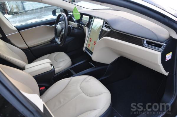 Brūns Tesla Model S 2014 Rīga, ar dzinēja tilpumu 0.00 L un nobraukumu 174 tūkst. km par 15400 €, foto 5 vietnē AUTOMOTO.COM.LV