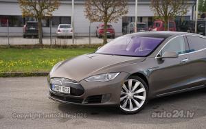 Brūns Tesla Model S 2015 Tartu, ar dzinēja tilpumu 0.00 L un nobraukumu 209 tūkst. km par 18900 €, foto 9 vietnē AUTOMOTO.COM.LV