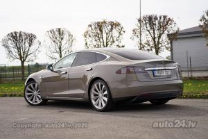 Brūns Tesla Model S 2015 Tartu, ar dzinēja tilpumu 0.00 L un nobraukumu 209 tūkst. km par 18900 €, foto 16 vietnē AUTOMOTO.COM.LV