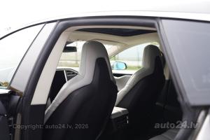 Brūns Tesla Model S 2015 Tartu, ar dzinēja tilpumu 0.00 L un nobraukumu 209 tūkst. km par 18900 €, foto 26 vietnē AUTOMOTO.COM.LV