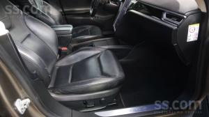 Brown Tesla Model S 2015 in Riga, with an engine capacity of 0.00 L and mileage of 196 thousand km for 14600 €, photo 15 on AUTOMOTO.COM.LV