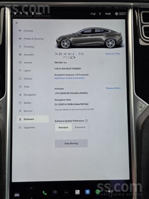 Brown Tesla Model S 2015 in Riga, with an engine capacity of 0.00 L and mileage of 196 thousand km for 14600 €, photo 22 on AUTOMOTO.COM.LV