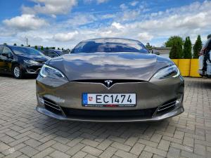 Brown Tesla Model S 2016 in Siauliai, with an engine capacity of 0.00 L and mileage of 149 thousand km for 16900 €, photo 5 on AUTOMOTO.COM.LV