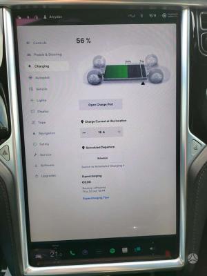 Brown Tesla Model S 2016 in Siauliai, with an engine capacity of 0.00 L and mileage of 149 thousand km for 16900 €, photo 26 on AUTOMOTO.COM.LV
