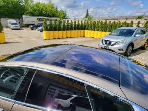 Brown Tesla Model S 2016 in Siauliai, with an engine capacity of 0.00 L and mileage of 149 thousand km for 16900 €, photo 30 on AUTOMOTO.COM.LV
