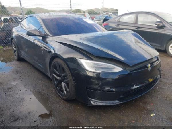 Tesla Model S 2022 Klaipėda, ar dzinēja tilpumu 0.00 L un nobraukumu 0 tūkst. km par 13200 €, foto 1 vietnē AUTOMOTO.COM.LV