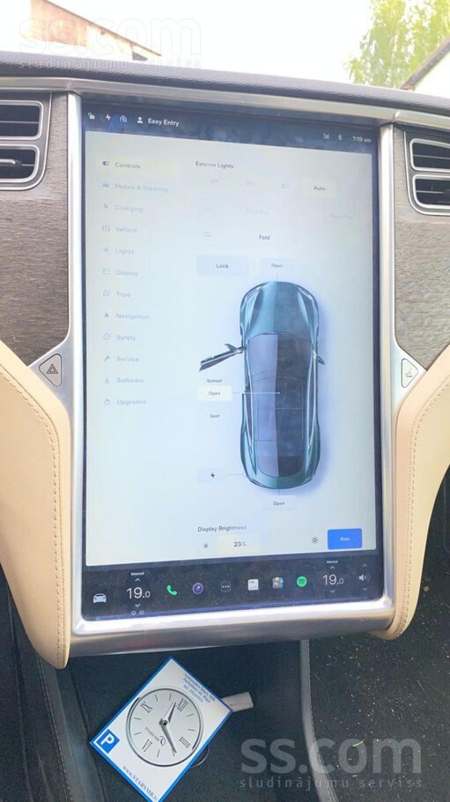 Zaļš Tesla Model S 2014 Ogre, ar dzinēja tilpumu 0.00 L un nobraukumu 177 tūkst. km par 18500 €, foto 6 vietnē AUTOMOTO.COM.LV