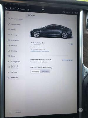 Grey Tesla Model S 2017 in Taurage, with an engine capacity of 0.00 L and mileage of 155 thousand km for 19100 €, photo 9 on AUTOMOTO.COM.LV