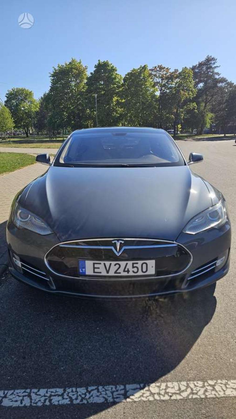 Pelēks Tesla Model S 2013 Klaipėda, ar dzinēja tilpumu 0.00 L un nobraukumu 256 tūkst. km par 12300 €, foto 5 vietnē AUTOMOTO.COM.LV
