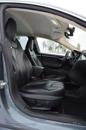 Pelēks Tesla Model S 2014 Tartu, ar dzinēja tilpumu 0.00 L un nobraukumu 204 tūkst. km par 13900 €, foto 10 vietnē AUTOMOTO.COM.LV