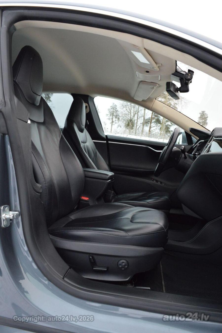Pelēks Tesla Model S 2014 Tartu, ar dzinēja tilpumu 0.00 L un nobraukumu 204 tūkst. km par 13900 €, foto 10 vietnē AUTOMOTO.COM.LV