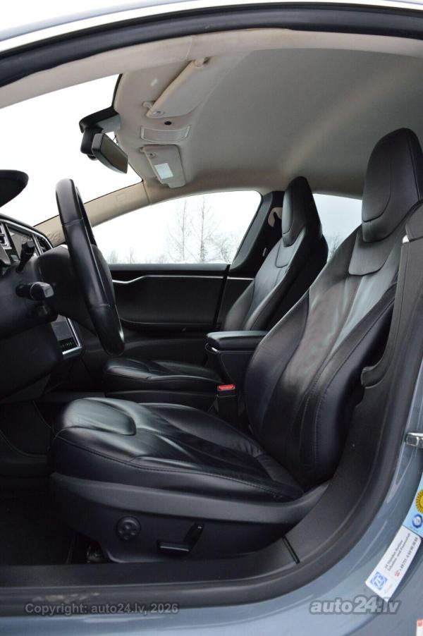Pelēks Tesla Model S 2014 Tartu, ar dzinēja tilpumu 0.00 L un nobraukumu 204 tūkst. km par 13900 €, foto 11 vietnē AUTOMOTO.COM.LV
