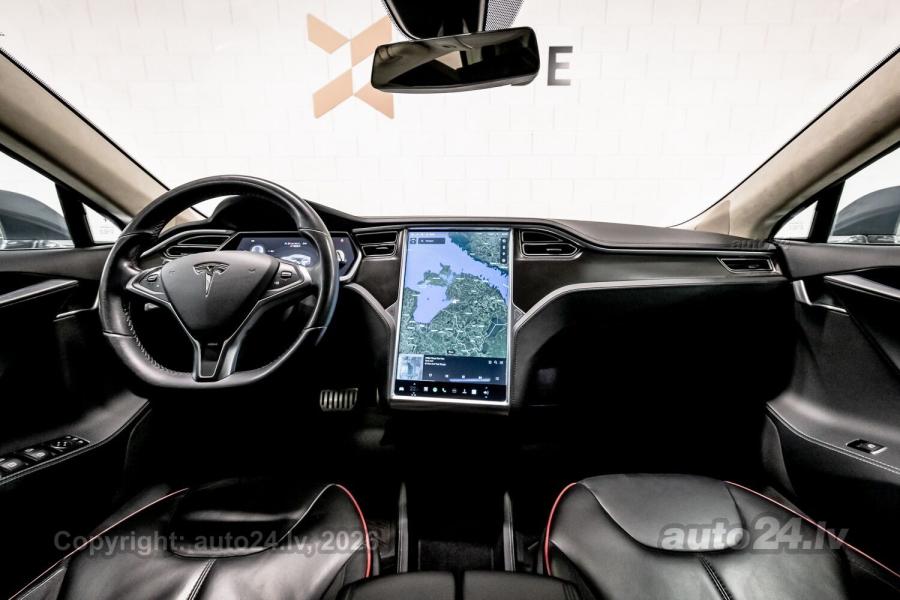 Pelēks Tesla Model S 2014 Pērnava, ar dzinēja tilpumu 0.00 L un nobraukumu 259 tūkst. km par 13900 €, foto 16 vietnē AUTOMOTO.COM.LV