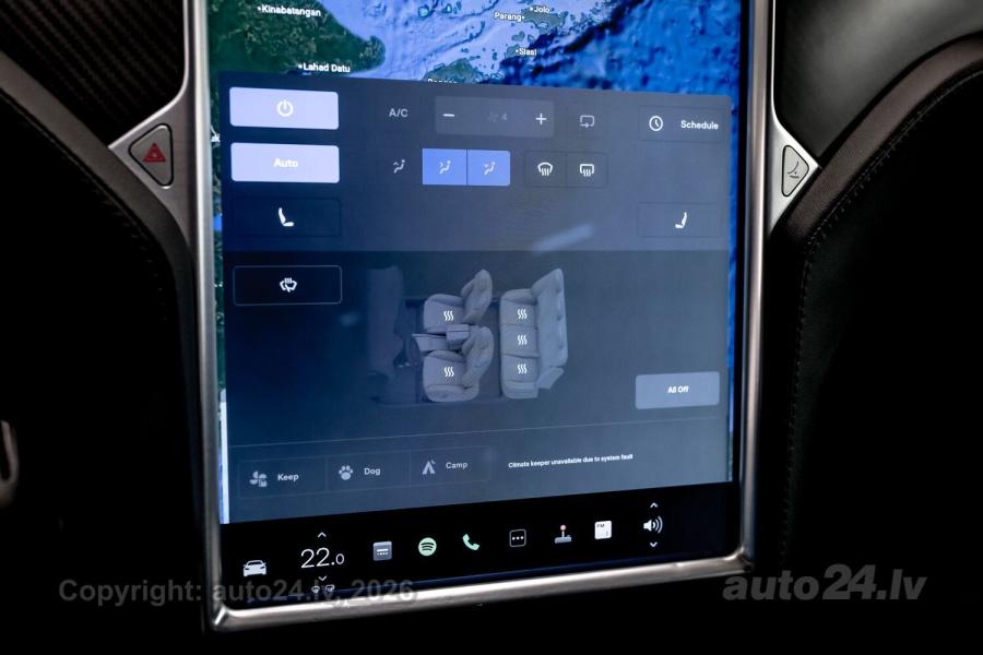 Pelēks Tesla Model S 2014 Pērnava, ar dzinēja tilpumu 0.00 L un nobraukumu 259 tūkst. km par 13900 €, foto 22 vietnē AUTOMOTO.COM.LV