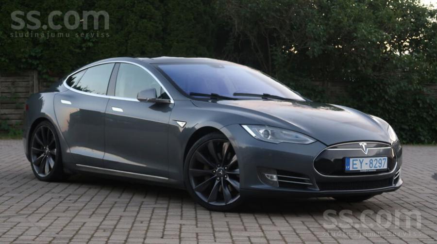 Pelēks Tesla Model S 2014 Rīga, ar dzinēja tilpumu 0.00 L un nobraukumu 248 tūkst. km par 12950 €, foto 1 vietnē AUTOMOTO.COM.LV