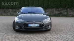 Pelēks Tesla Model S 2014 Rīga, ar dzinēja tilpumu 0.00 L un nobraukumu 248 tūkst. km par 12950 €, foto 3 vietnē AUTOMOTO.COM.LV
