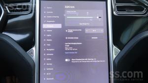 Pelēks Tesla Model S 2014 Rīga, ar dzinēja tilpumu 0.00 L un nobraukumu 248 tūkst. km par 12950 €, foto 19 vietnē AUTOMOTO.COM.LV