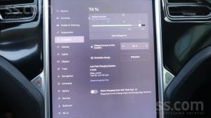 Pelēks Tesla Model S 2014 Rīga, ar dzinēja tilpumu 0.00 L un nobraukumu 248 tūkst. km par 12950 €, foto 20 vietnē AUTOMOTO.COM.LV