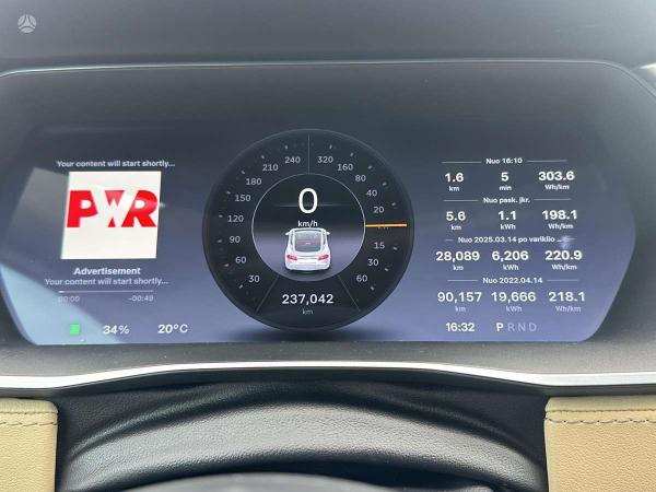 Grey Tesla Model S 2014 in Vilnius, with an engine capacity of 0.00 L and mileage of 237 thousand km for 13500 €, photo 18 on AUTOMOTO.COM.LV