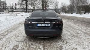 Pelēks Tesla Model S 2015 Rīga, ar dzinēja tilpumu 0.00 L un nobraukumu 189 tūkst. km par 14500 €, foto 6 vietnē AUTOMOTO.COM.LV