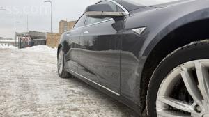 Pelēks Tesla Model S 2015 Rīga, ar dzinēja tilpumu 0.00 L un nobraukumu 189 tūkst. km par 14500 €, foto 9 vietnē AUTOMOTO.COM.LV