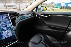 Pelēks Tesla Model S 2015 Tartu, ar dzinēja tilpumu 0.00 L un nobraukumu 213 tūkst. km par 19900 €, foto 11 vietnē AUTOMOTO.COM.LV