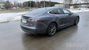 Pelēks Tesla Model S 2015 Rīga, ar dzinēja tilpumu 0.00 L un nobraukumu 218 tūkst. km par 12900 €, foto 4 vietnē AUTOMOTO.COM.LV