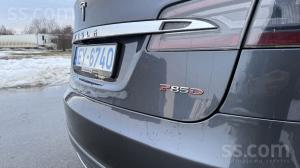 Pelēks Tesla Model S 2015 Rīga, ar dzinēja tilpumu 0.00 L un nobraukumu 218 tūkst. km par 12900 €, foto 26 vietnē AUTOMOTO.COM.LV