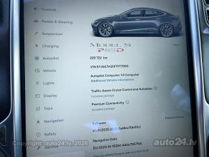 Серый Тесла Модель С 2015 в Вильянди, объемом двигателя 0.00 л и пробегом 229 тыс. км за 20000 €, фото 12 на AUTOMOTO.COM.LV