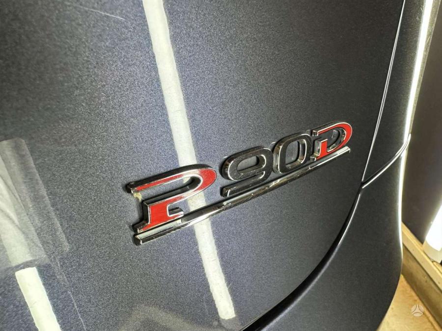 Grey Tesla Model S 2016 in Vilnius, with an engine capacity of 0.00 L and mileage of 141 thousand km for 19750 €, photo 24 on AUTOMOTO.COM.LV