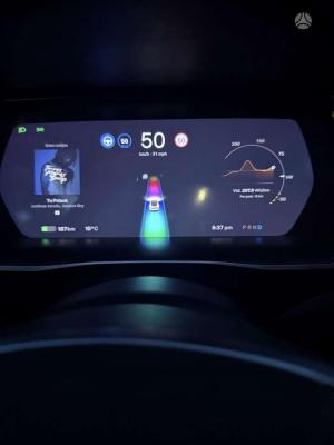 Grey Tesla Model S 2016 in Marijampole, with an engine capacity of 0.00 L and mileage of 133 thousand km for 18900 €, photo 15 on AUTOMOTO.COM.LV