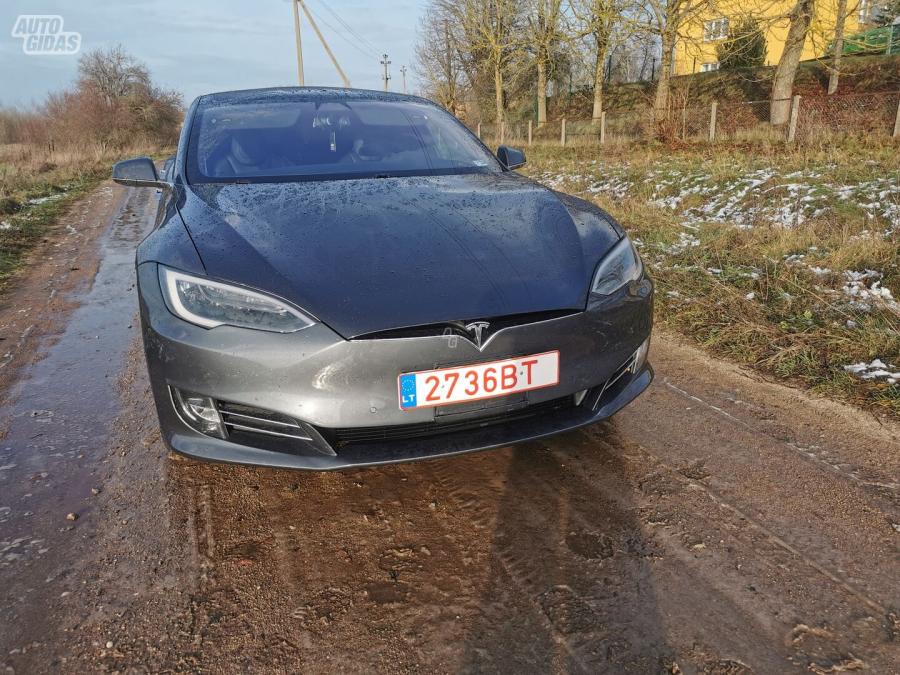 Grey Tesla Model S 2017 in Kaunas, with an engine capacity of 0.00 L and mileage of 82 thousand km for 22700 €, photo 18 on AUTOMOTO.COM.LV