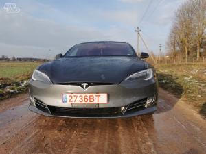 Grey Tesla Model S 2017 in Kaunas, with an engine capacity of 0.00 L and mileage of 82 thousand km for 22700 €, photo 28 on AUTOMOTO.COM.LV