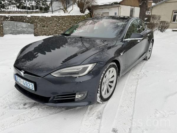 Pelēks Tesla Model S 2017 Rīga, ar dzinēja tilpumu 0.00 L un nobraukumu 165 tūkst. km par 18900 €, foto 1 vietnē AUTOMOTO.COM.LV