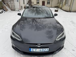 Pelēks Tesla Model S 2017 Rīga, ar dzinēja tilpumu 0.00 L un nobraukumu 165 tūkst. km par 18900 €, foto 8 vietnē AUTOMOTO.COM.LV