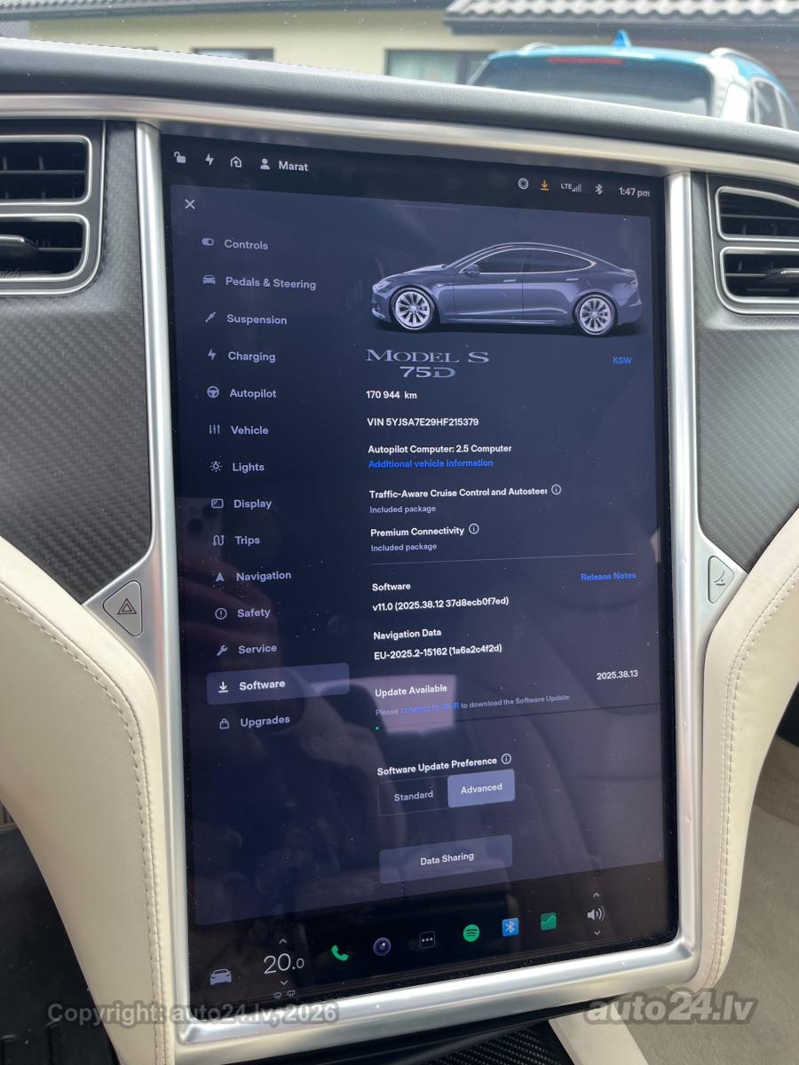 Grey Tesla Model S 2017 in Tartu, with an engine capacity of 0.00 L and mileage of 170 thousand km for 24000 €, photo 20 on AUTOMOTO.COM.LV