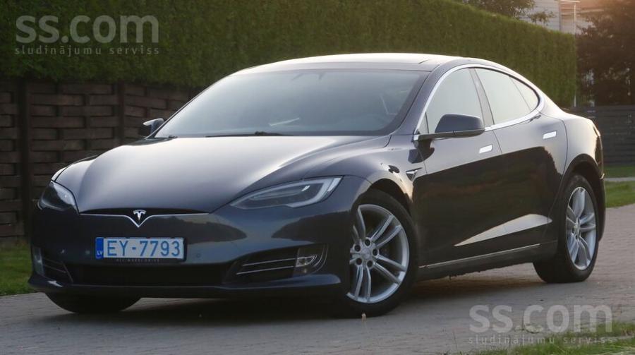 Pelēks Tesla Model S 2017 Rīga, ar dzinēja tilpumu 0.00 L un nobraukumu 172 tūkst. km par 20150 €, foto 4 vietnē AUTOMOTO.COM.LV
