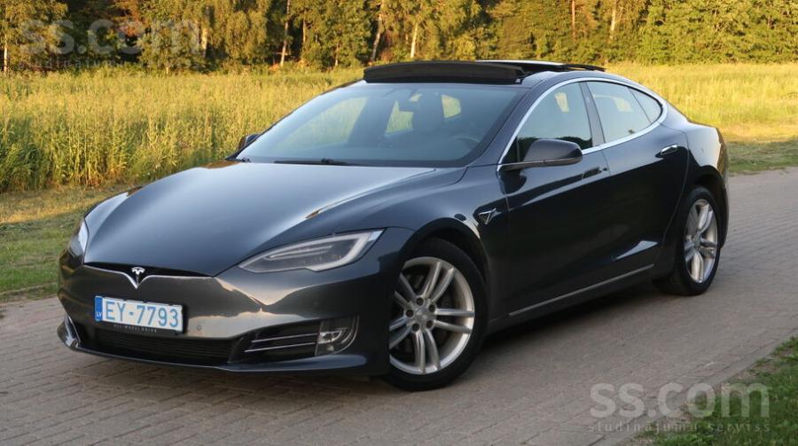 Pelēks Tesla Model S 2017 Rīga, ar dzinēja tilpumu 0.00 L un nobraukumu 172 tūkst. km par 20150 €, foto 10 vietnē AUTOMOTO.COM.LV