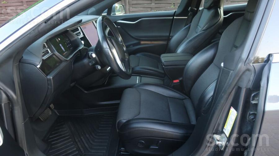Pelēks Tesla Model S 2017 Rīga, ar dzinēja tilpumu 0.00 L un nobraukumu 172 tūkst. km par 20150 €, foto 11 vietnē AUTOMOTO.COM.LV