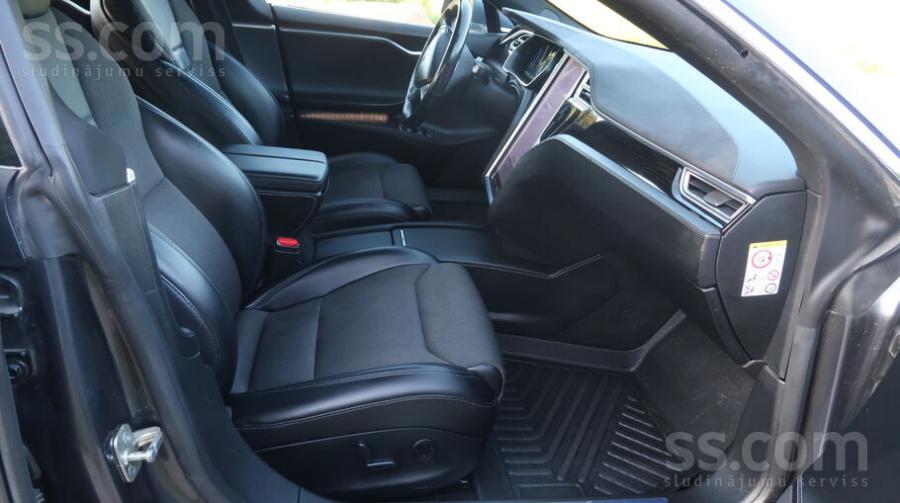 Pelēks Tesla Model S 2017 Rīga, ar dzinēja tilpumu 0.00 L un nobraukumu 172 tūkst. km par 20150 €, foto 15 vietnē AUTOMOTO.COM.LV