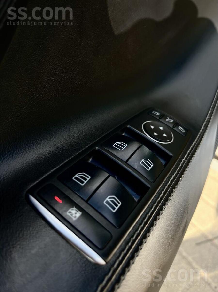 Pelēks Tesla Model S 2017 Jelgava, ar dzinēja tilpumu 0.00 L un nobraukumu 260 tūkst. km par 20300 €, foto 13 vietnē AUTOMOTO.COM.LV