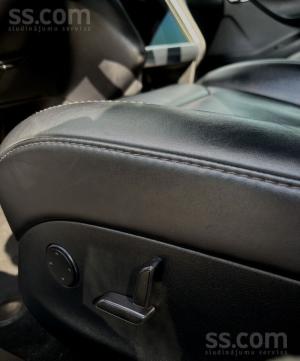 Pelēks Tesla Model S 2017 Jelgava, ar dzinēja tilpumu 0.00 L un nobraukumu 260 tūkst. km par 20300 €, foto 16 vietnē AUTOMOTO.COM.LV