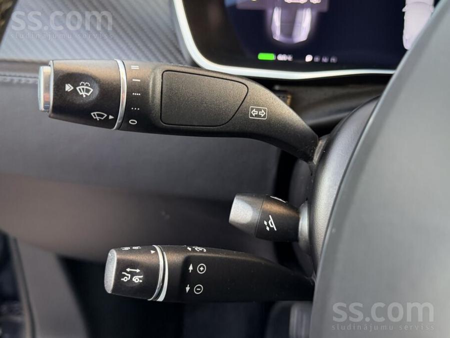 Pelēks Tesla Model S 2017 Jelgava, ar dzinēja tilpumu 0.00 L un nobraukumu 0 tūkst. km par 18900 €, foto 18 vietnē AUTOMOTO.COM.LV