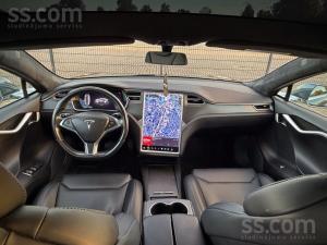 Pelēks Tesla Model S 2017 Jelgava, ar dzinēja tilpumu 0.00 L un nobraukumu 0 tūkst. km par 18900 €, foto 27 vietnē AUTOMOTO.COM.LV