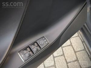 Pelēks Tesla Model S 2017 Jelgava, ar dzinēja tilpumu 0.00 L un nobraukumu 0 tūkst. km par 18900 €, foto 28 vietnē AUTOMOTO.COM.LV