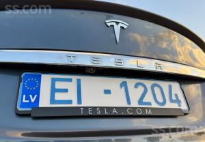 Pelēks Tesla Model S 2017 Jelgava, ar dzinēja tilpumu 0.00 L un nobraukumu 0 tūkst. km par 18900 €, foto 31 vietnē AUTOMOTO.COM.LV
