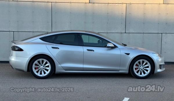 Pelēks Tesla Model S 2018 Tartu, ar dzinēja tilpumu 0.00 L un nobraukumu 173 tūkst. km par 27000 €, foto 3 vietnē AUTOMOTO.COM.LV