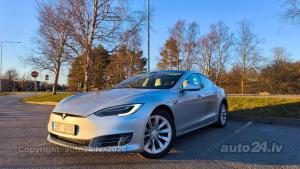 Pelēks Tesla Model S 2018 Tallina, ar dzinēja tilpumu 0.00 L un nobraukumu 151 tūkst. km par 25990 €, foto  vietnē AUTOMOTO.COM.LV